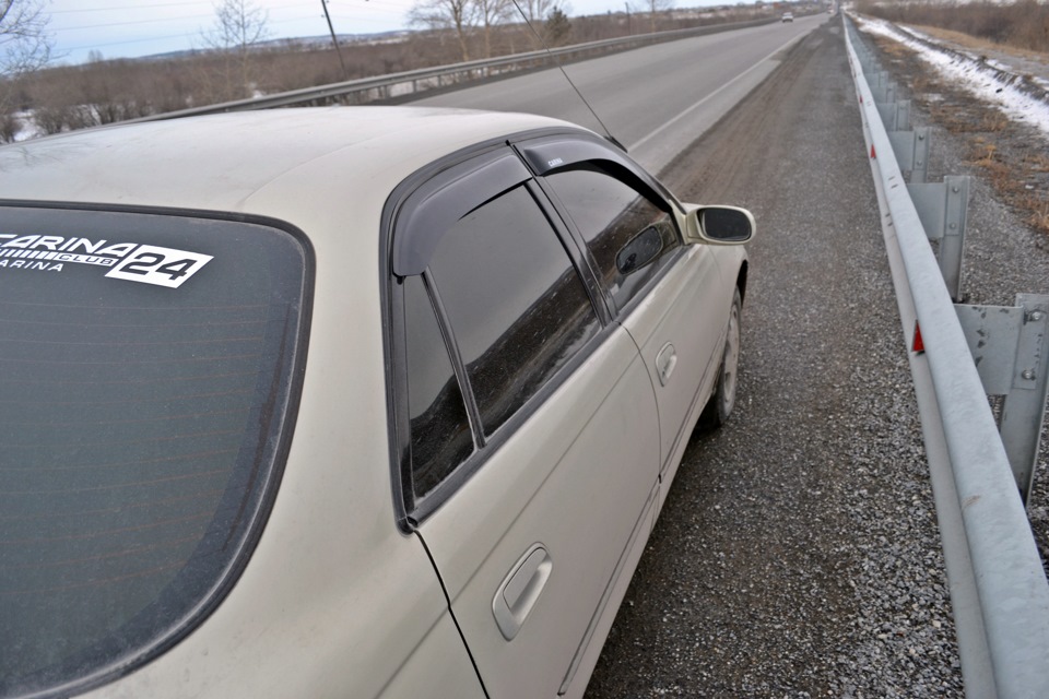 Ветровики дефлекторы боковых стекол — Toyota Carina (6G), 1,5 л, 1992 ...