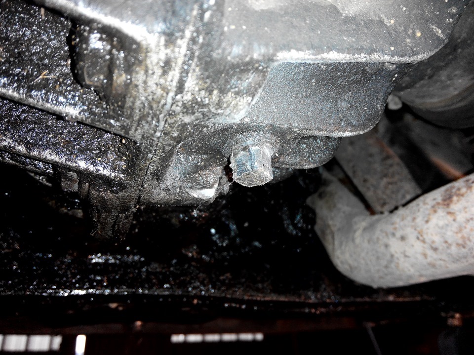 Замена масла в МКПП NG3 067 Renault 25. — Renault 25, 2 л, 1986 года ...