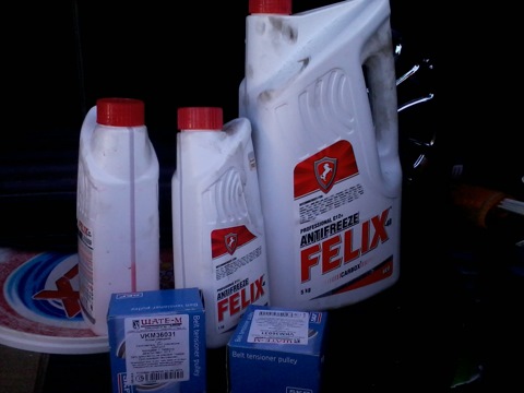 VKM36031 Паразитный / ведущий ролик, поликлиновой ремень SKF | Запчасти ...