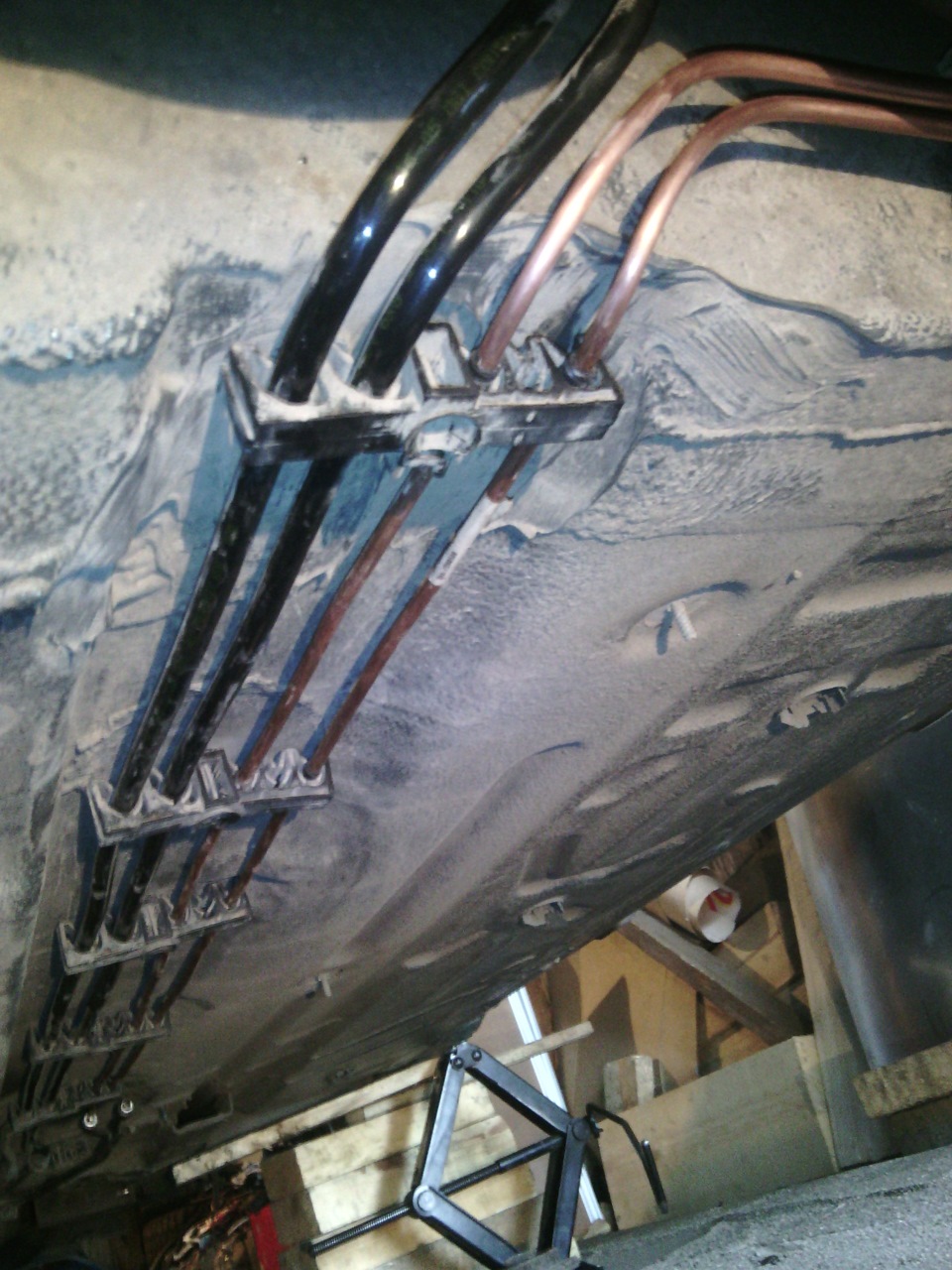 замена тормозных трубок — Renault Megane II, 1,6 л, 2006 года | своими ...