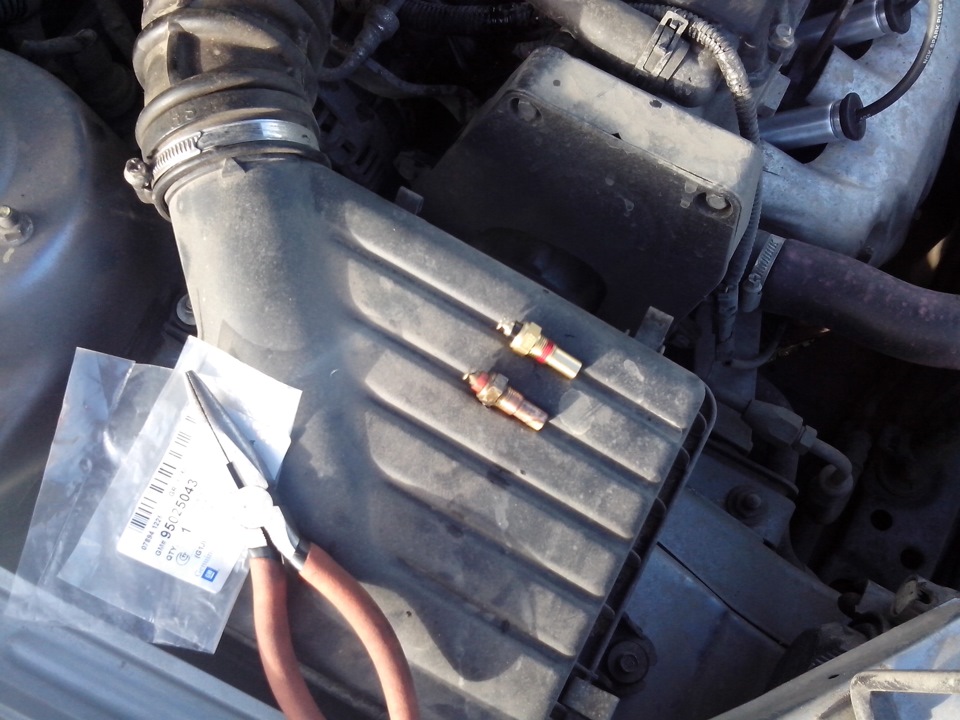 95025043 Датчик температуры охлаждающей жидкости GM | Запчасти на DRIVE2