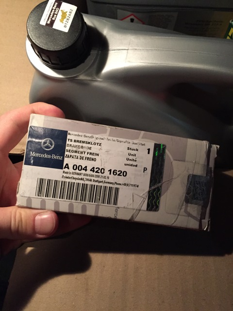 A0044201620 Комплект колодок тормозных 4шт Mercedes | Запчасти на DRIVE2