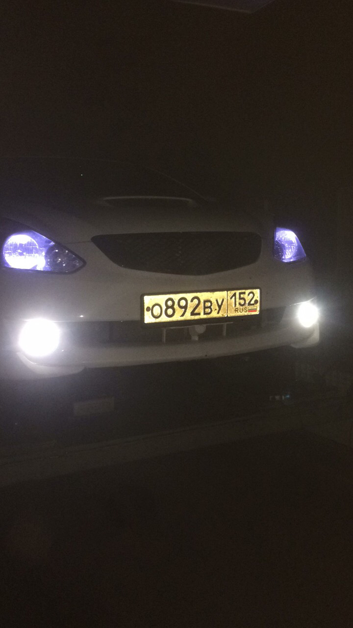 Линзы в противотуманки — Toyota Caldina (241), 2 л, 2003 года | тюнинг ...