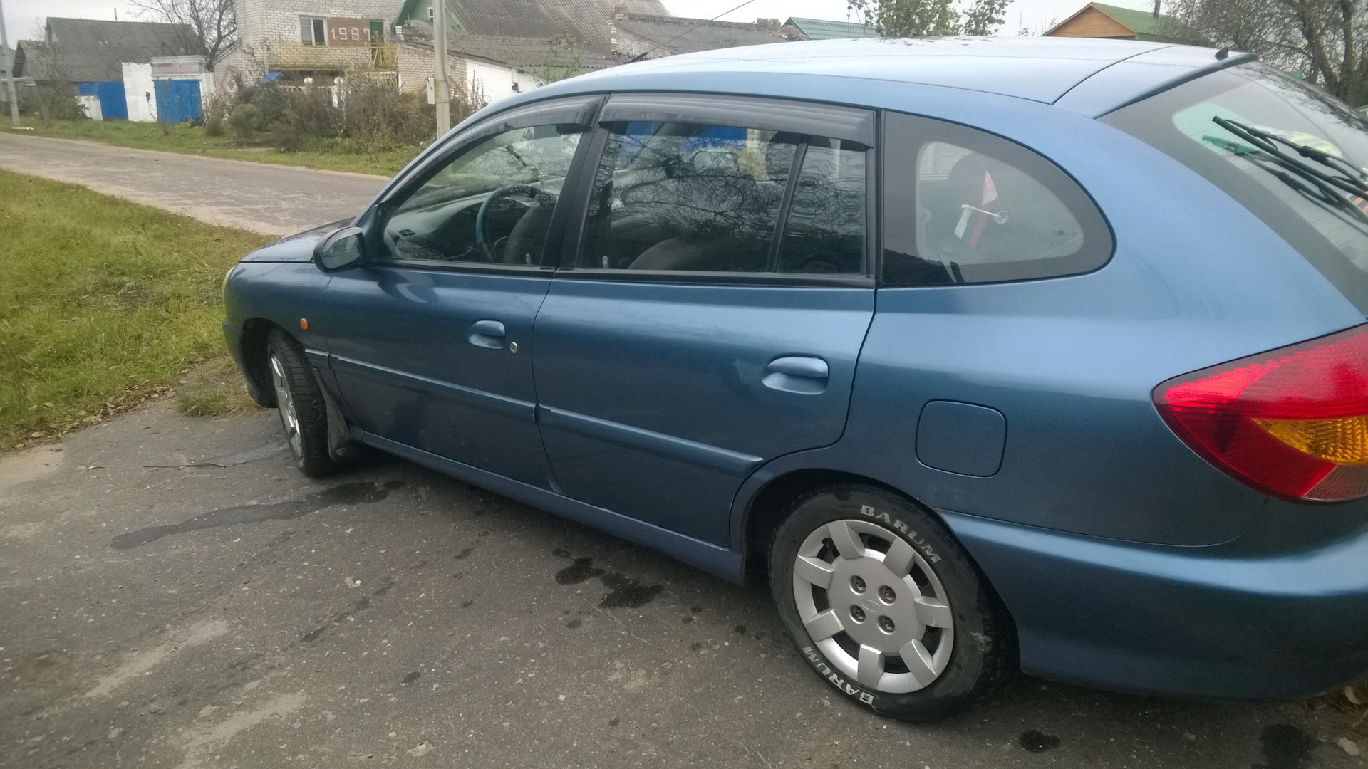 KIA Rio (1G) 1.5 бензиновый 2001 | на DRIVE2