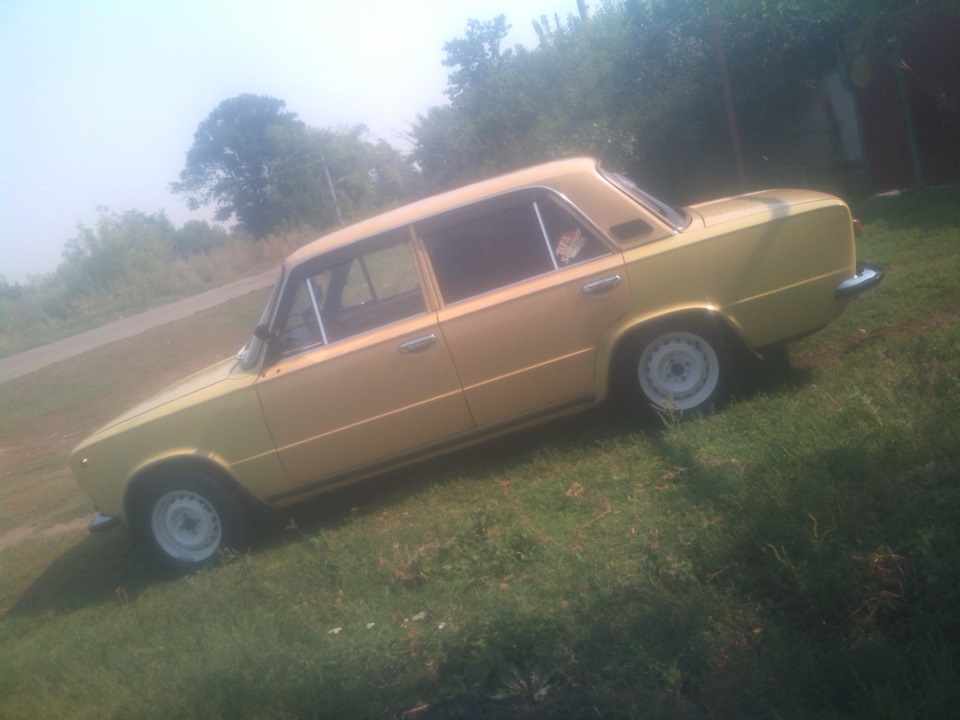 Фотосет — Lada 21011, 1,3 л, 1977 года | фотография | DRIVE2