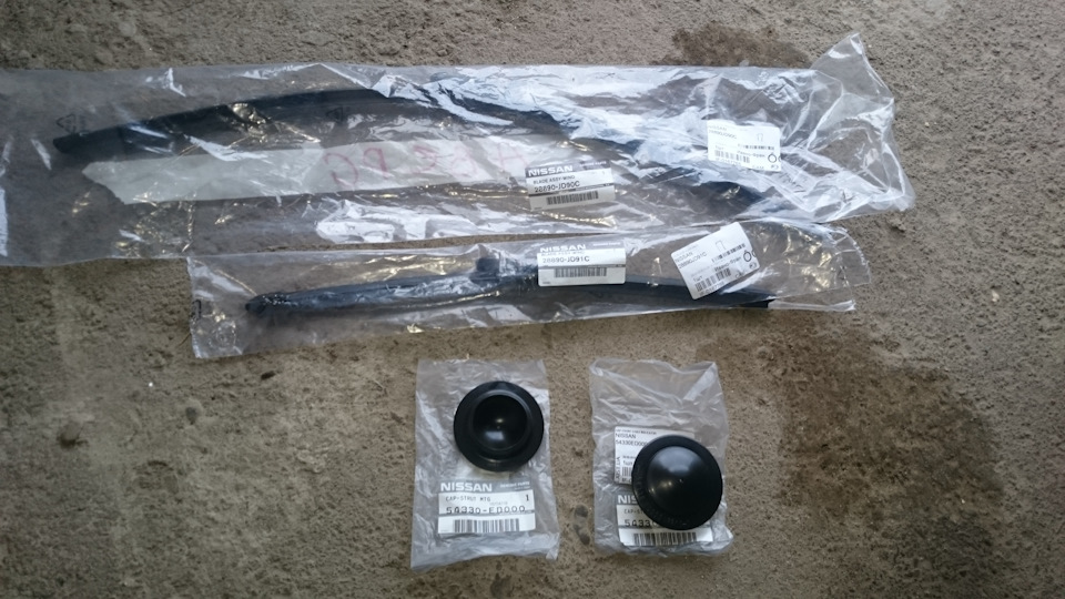 53. Щітки склоочисника. — Nissan Qashqai (1G), 1,6 л, 2012 года ...