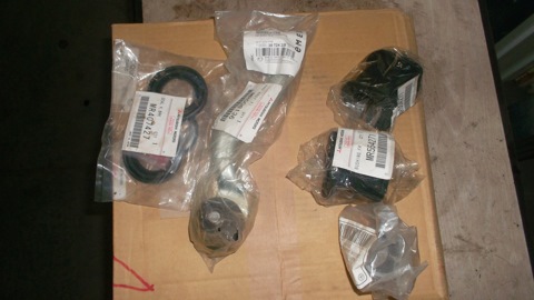 MR554271 Втулка стабилизатора Mitsubishi | Запчасти на DRIVE2