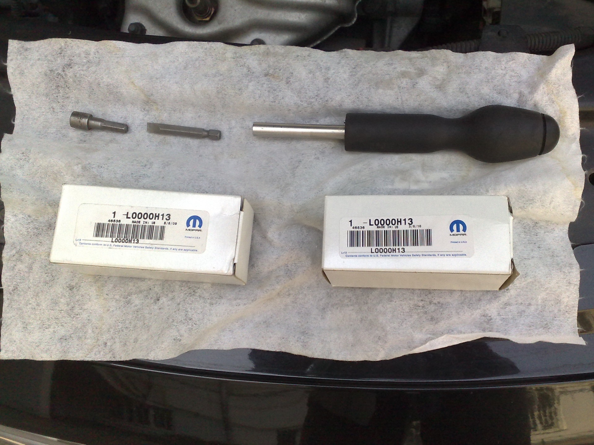 Лампы в фарах — Chrysler Sebring (2G), 2,7 л, 2006 года | расходники ...