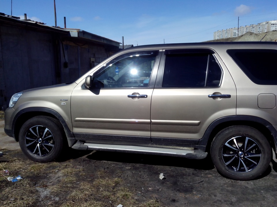 Сменила тапки)) — Honda CR-V (RD4/RD5/RD6/RD7), 2 л, 2006 года | колёсные диски | DRIVE2