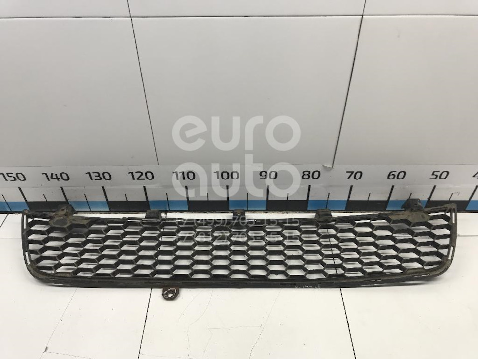 6402A182 Решетка в бампер передний Mitsubishi | Запчасти на DRIVE2