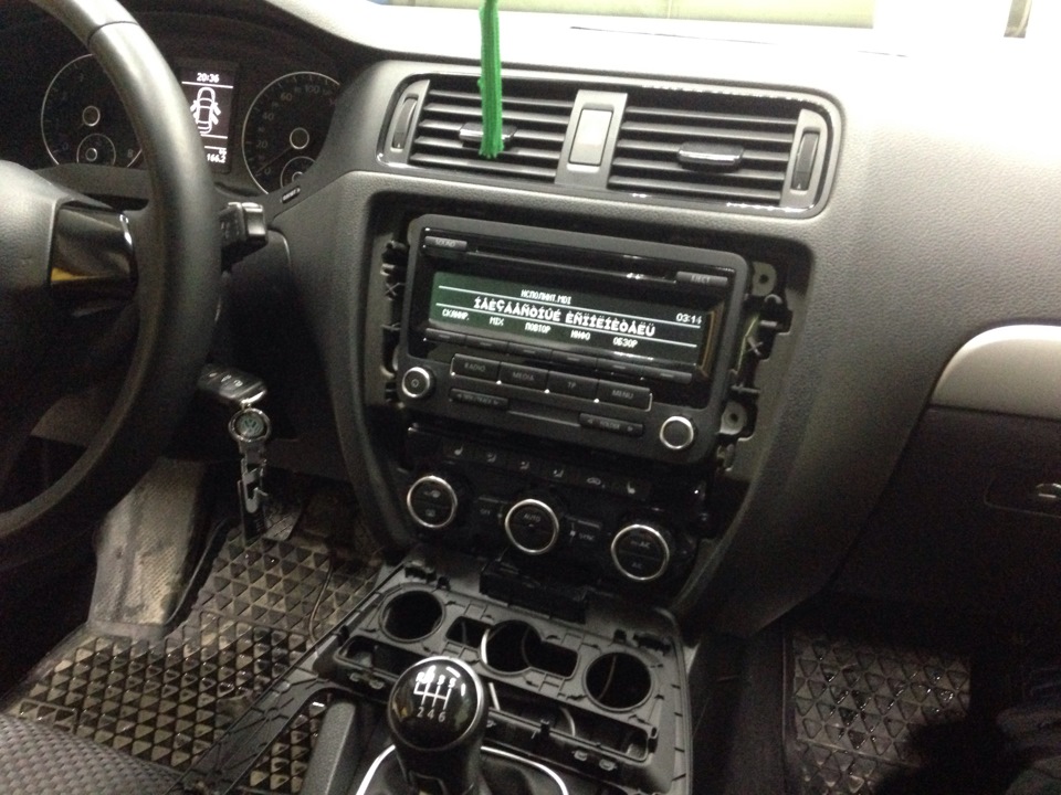 RCD-510 Delphi + USB — Volkswagen Jetta VI, 1,4 л, 2013 года | автозвук ...