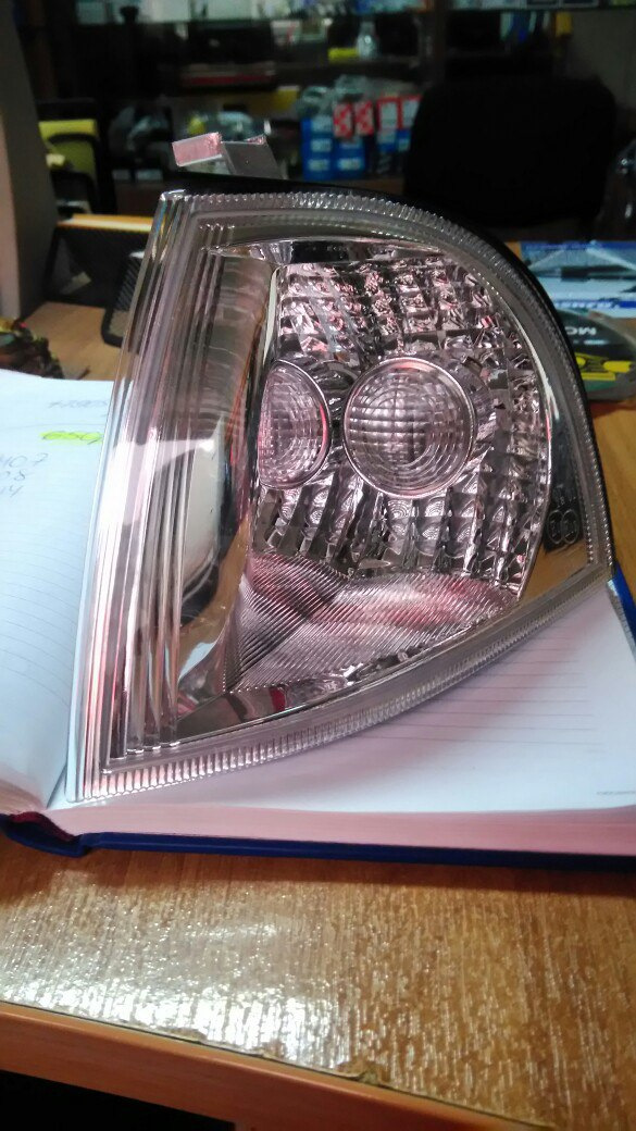 Лампощке головного света — Skoda Octavia A4 Mk1, 1,6 л, 2008 года ...