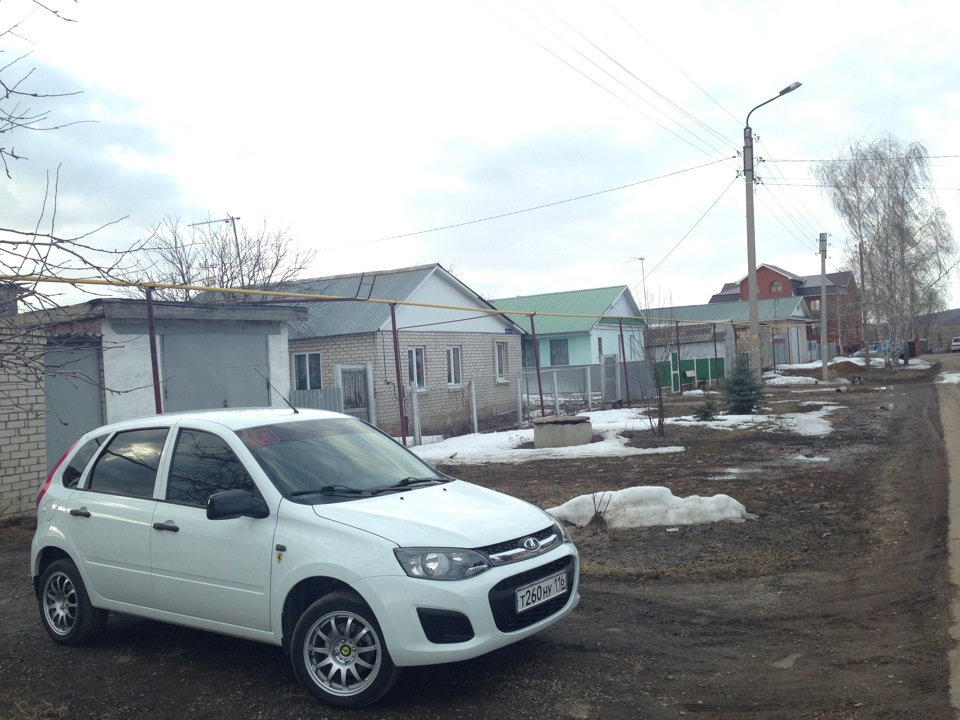 Тонировка и Ferrari на Сликах — Lada Калина 2 хэтчбек, 1,6 л, 2013 года ...