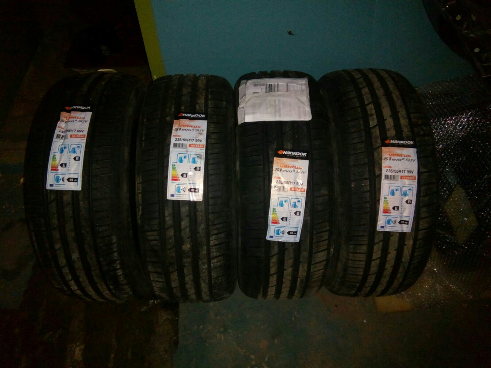 Резина Лето Hankook 235 55 r17 — Ford Kuga (2G), 2 л, 2013 года | шины ...