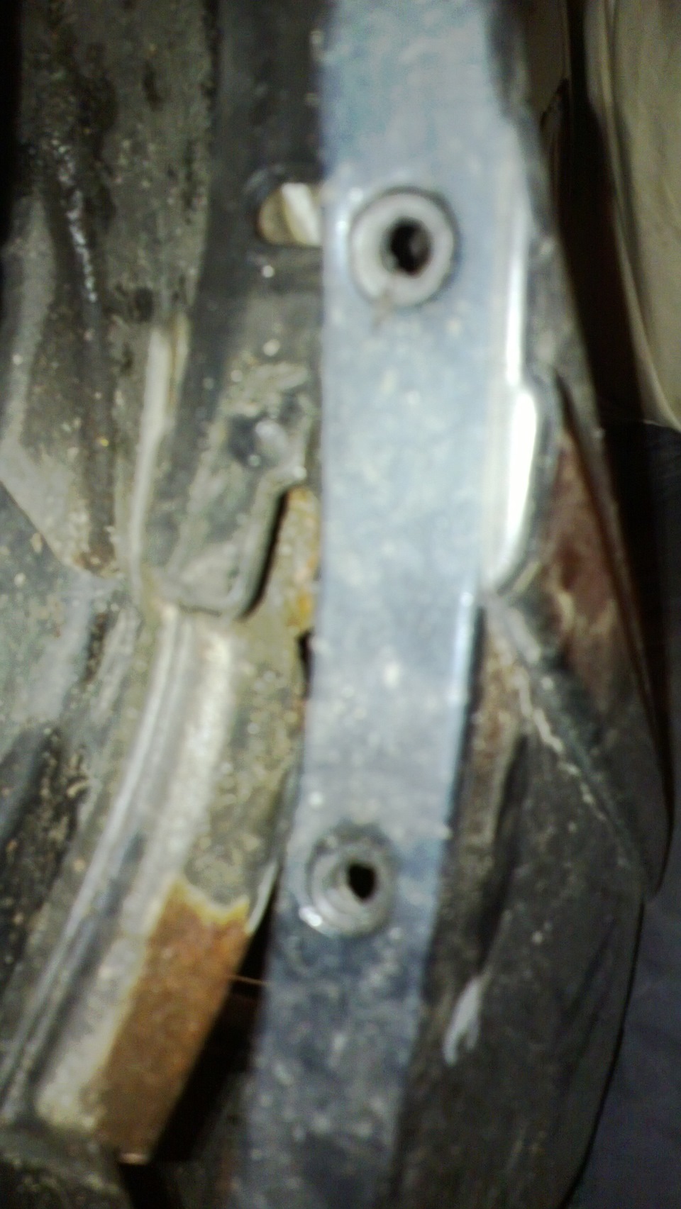 Положено начало реконструкции. (Заменено заднее правое крыло на пластик от rskey) — Honda Civic ...