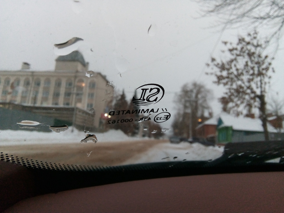 Лобовое стекло приора, о качестве — Lada Приора седан, 1,6 л, 2010 года ...