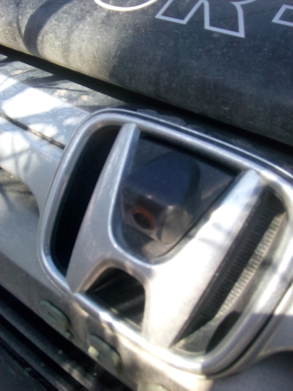 камера передняя (китай) — Honda CR-V (RE), 2 л, 2012 года | аксессуары ...