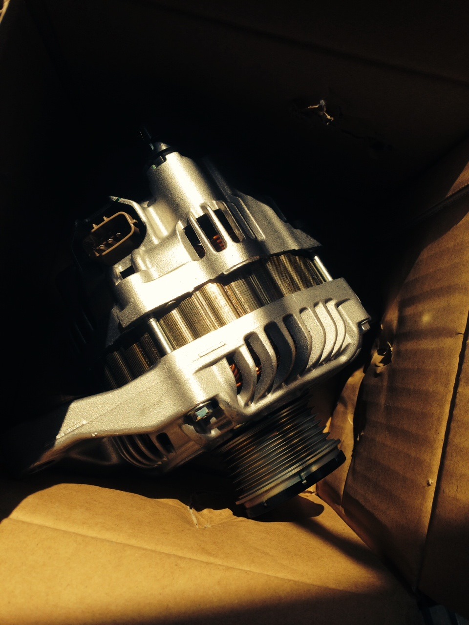 Замена генератора по гарантии — Mitsubishi Outlander (3G), 2 л, 2013 ...