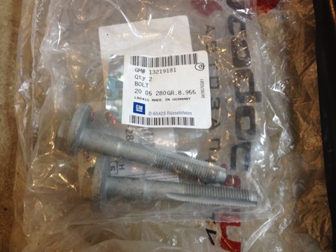 13219181 Болт M12 рычага задней подвески / OPEL Insignia GM | Запчасти ...