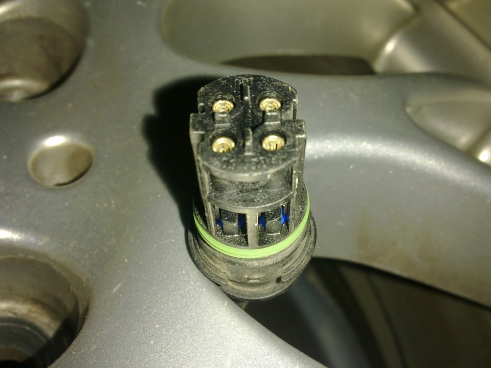 Кислородный датчик он же лямбда-зонд он же oxygen sensor — BMW 7 series ...