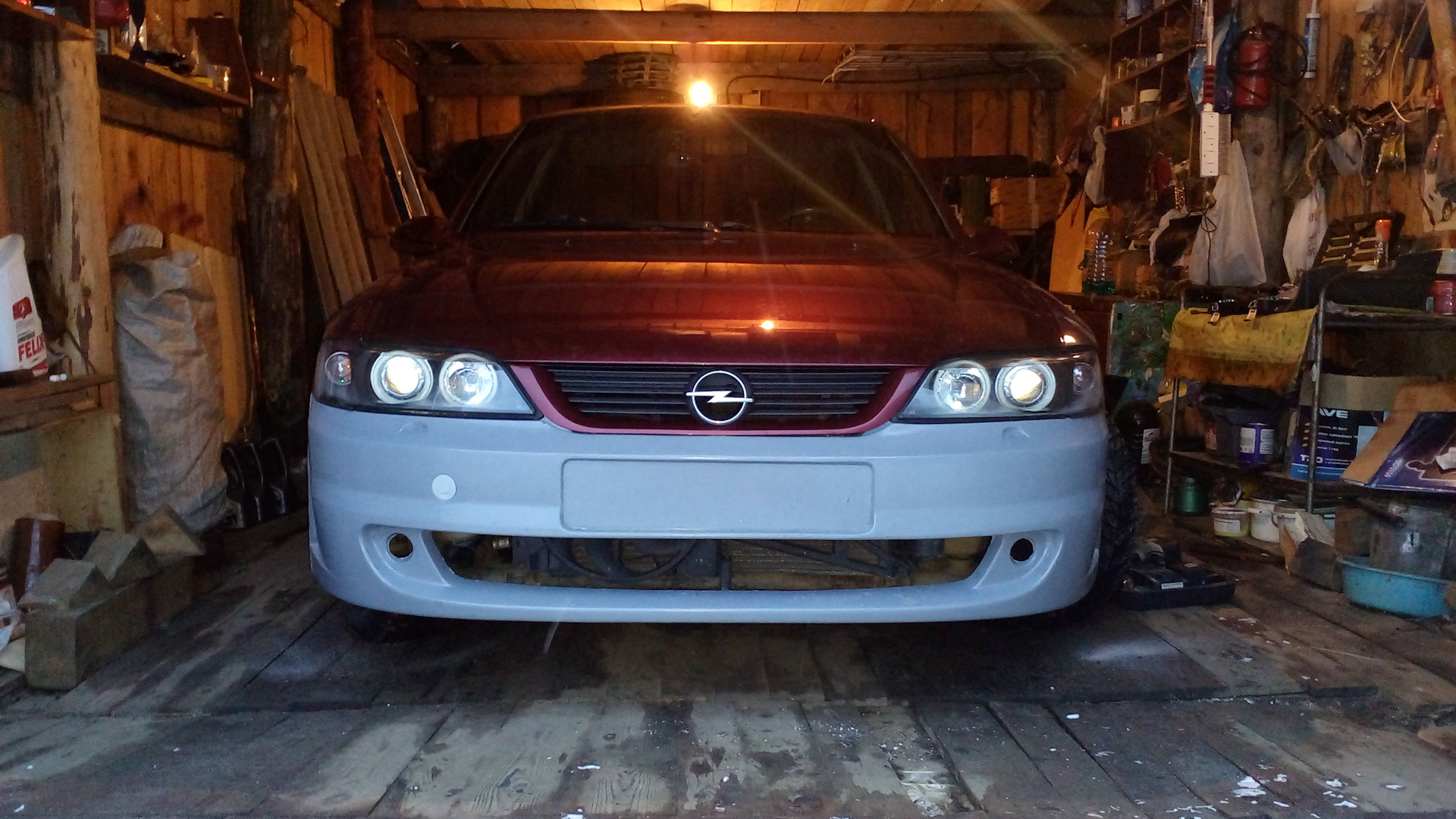 Передний бампер Zender ( SJ Replica ) Примерка . — Opel Vectra B, 1,6 л ...