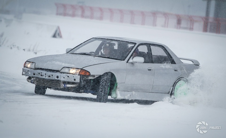 ice matsuri 2015 — Nissan Skyline (R32), 2,5 л, 1992 года | покатушки ...
