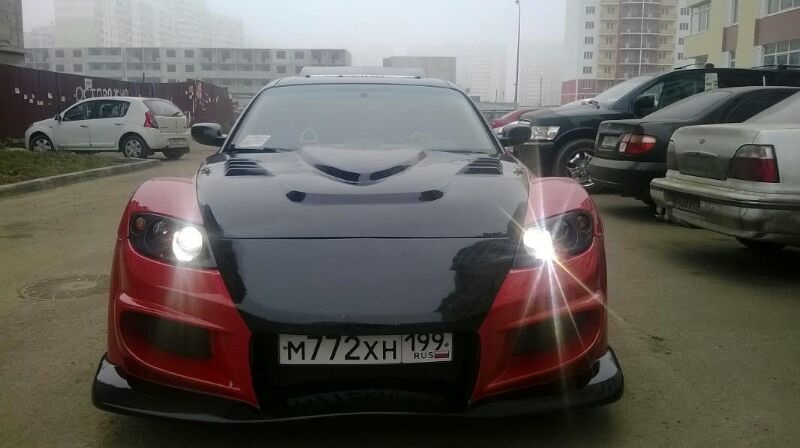 Установленный обвес VeilSide D1, колесные диски BBS и спойлер GTC-500 ...