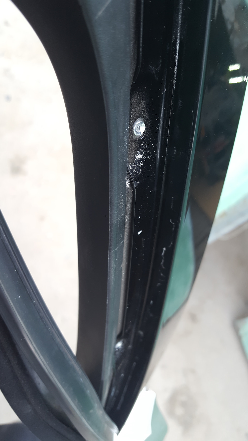 Замена дверной накладки — Volvo XC70 III, 2,4 л, 2011 года | поломка ...