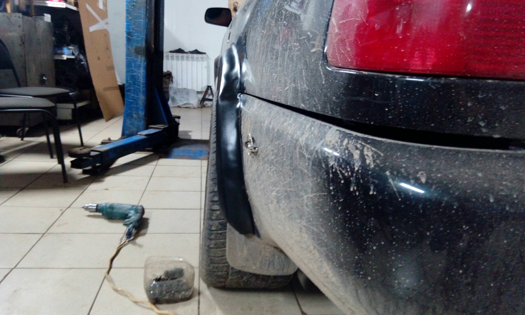 Тизер — Audi S6 (C4), 4,2 л, 1997 года | просто так | DRIVE2