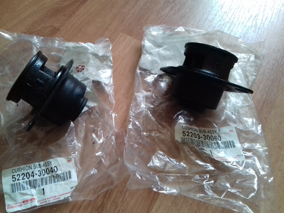 Замена опор кузова — Toyota Crown (S140), 2,5 л, 1994 года | своими ...