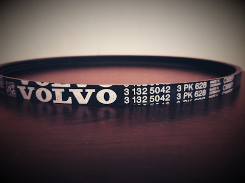 31325042 Ремень поликлиновой Volvo | Запчасти на DRIVE2