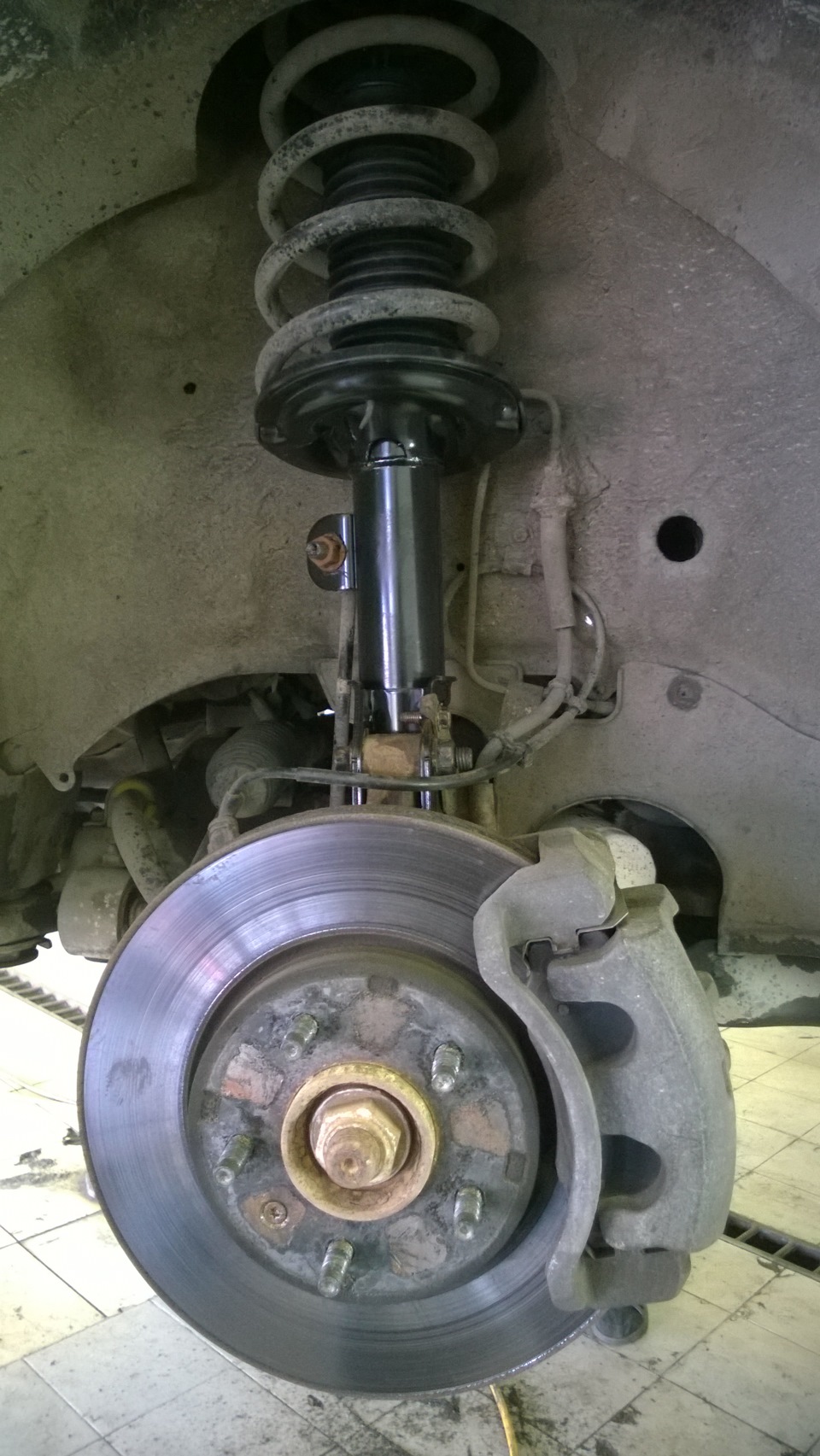 Обновил подвеску и задние тормоза — Chevrolet Captiva (1G), 2,4 л, 2008 ...