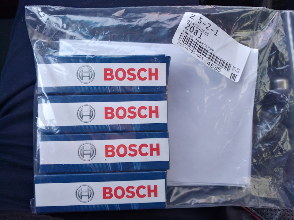 Замена свечей — Skoda Octavia A5 Mk2, 1,4 л, 2012 года | плановое ТО ...