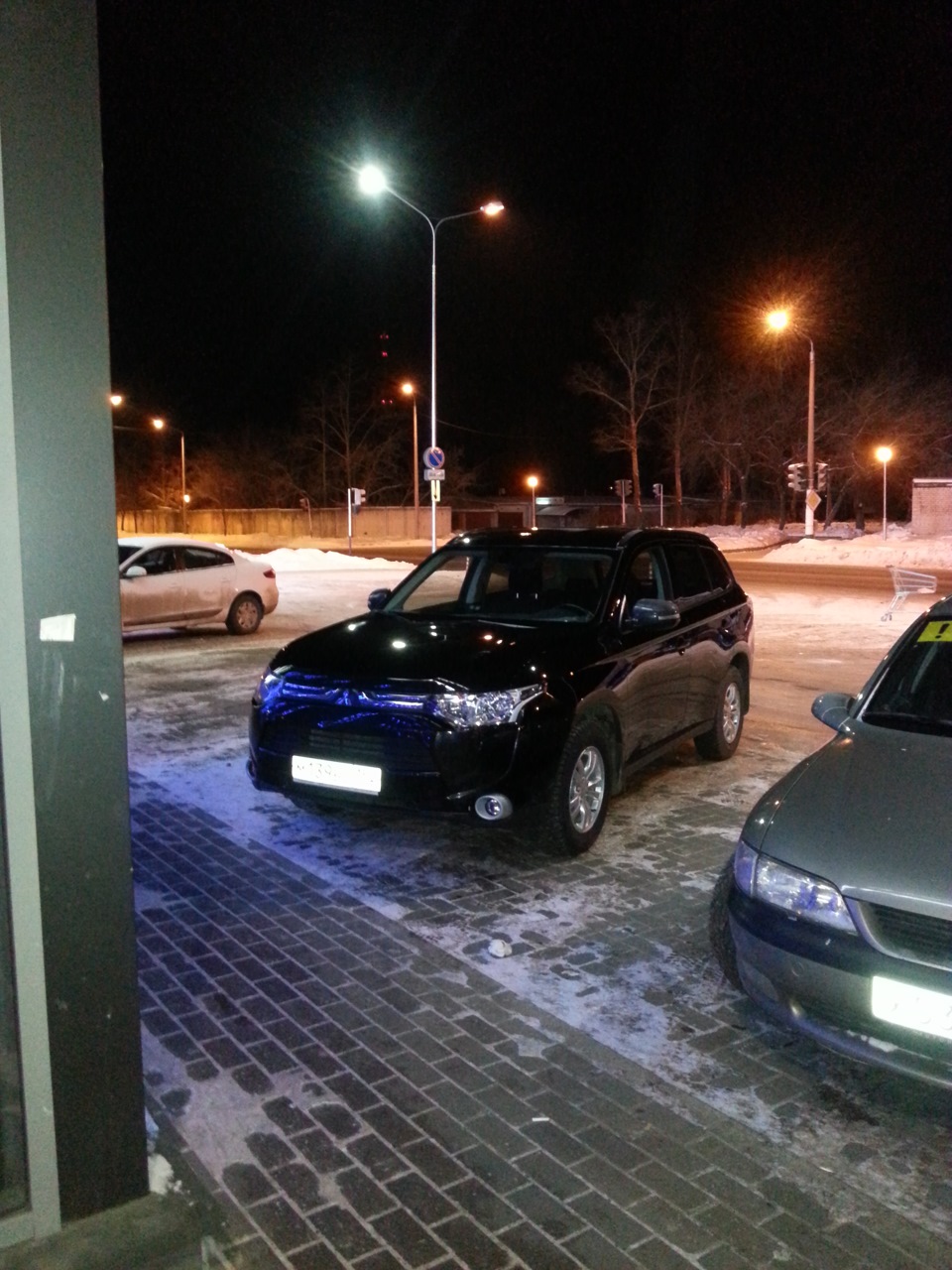 Потерялась заглушка на рейленге — Mitsubishi Outlander (3G), 2,4 л ...