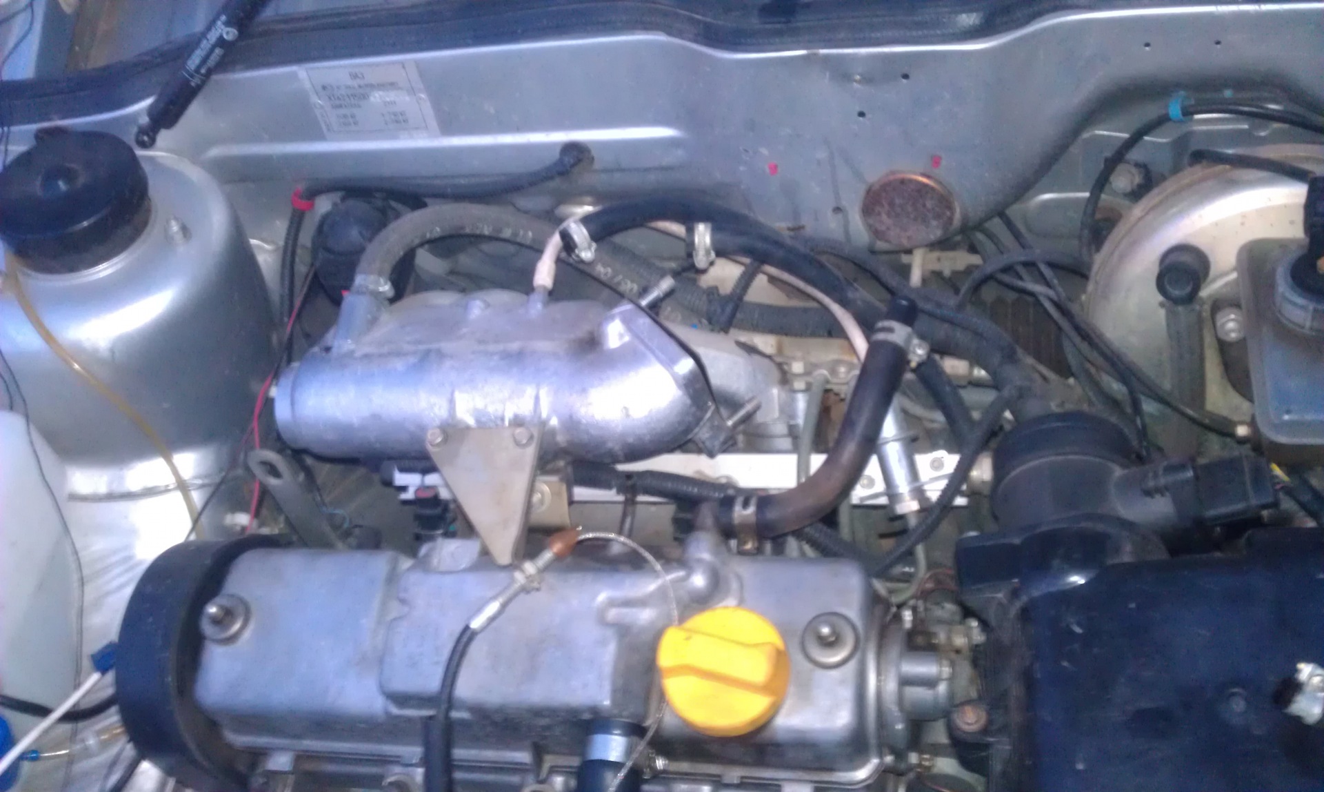 чистка дроссельной заслонки — Lada 2115, 1,5 л., 2004 года | расходники ...