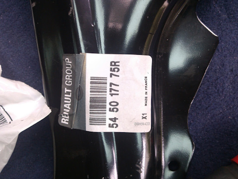 545017775R Рычаг ниж пер л RENAULT | Запчасти на DRIVE2