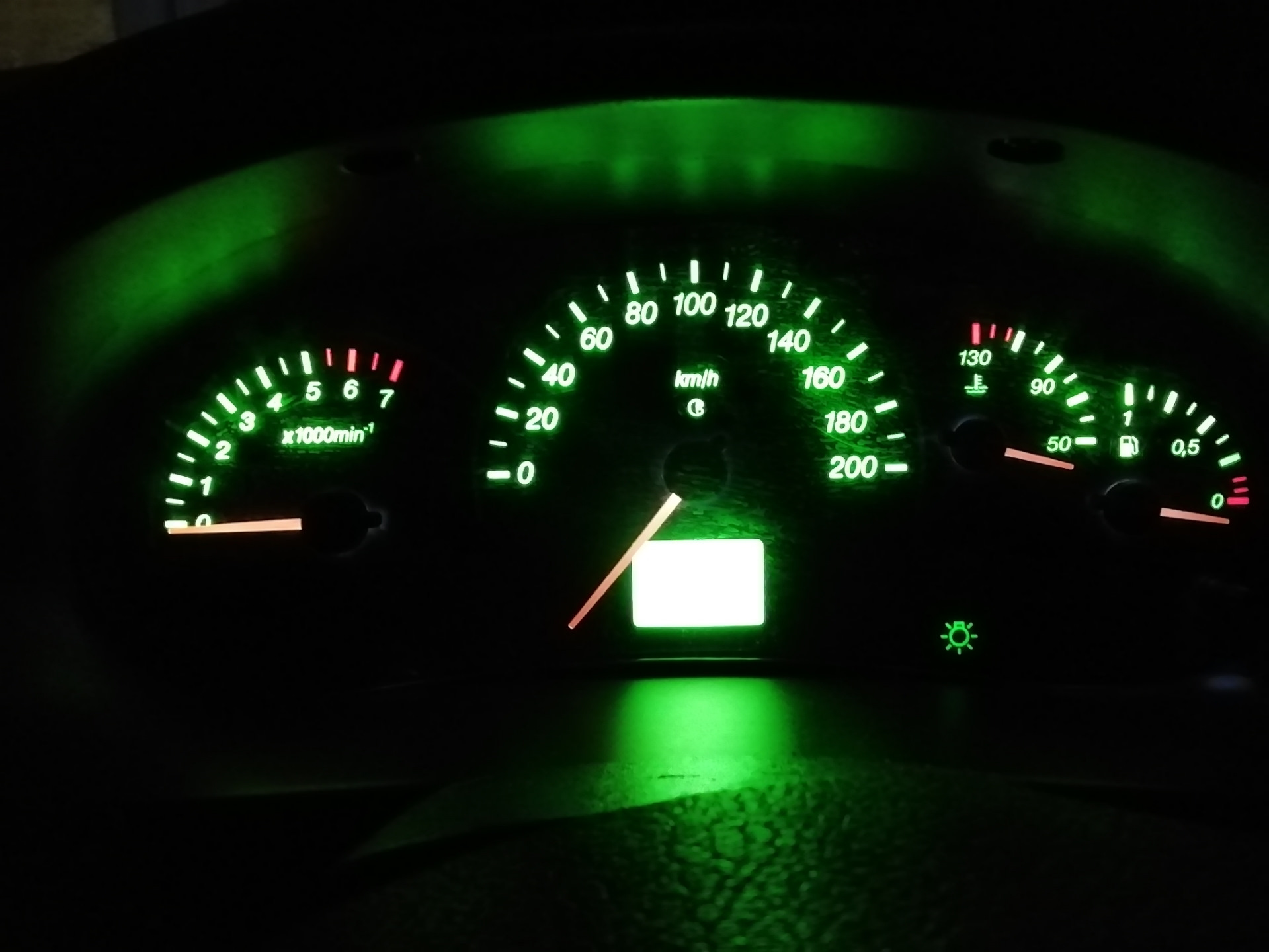 Лампы в печку и панель — Lada Приора седан, 1,6 л, 2007 года ...