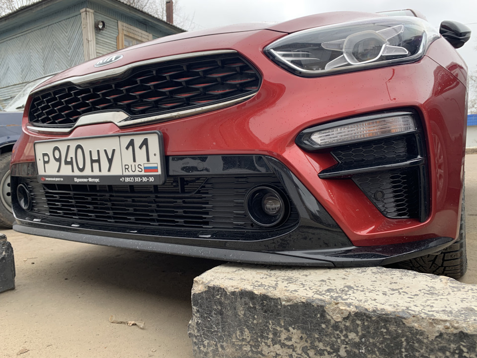 Мастер парковки 😎 — KIA Cerato (4G), 2 л, 2020 года | просто так | DRIVE2