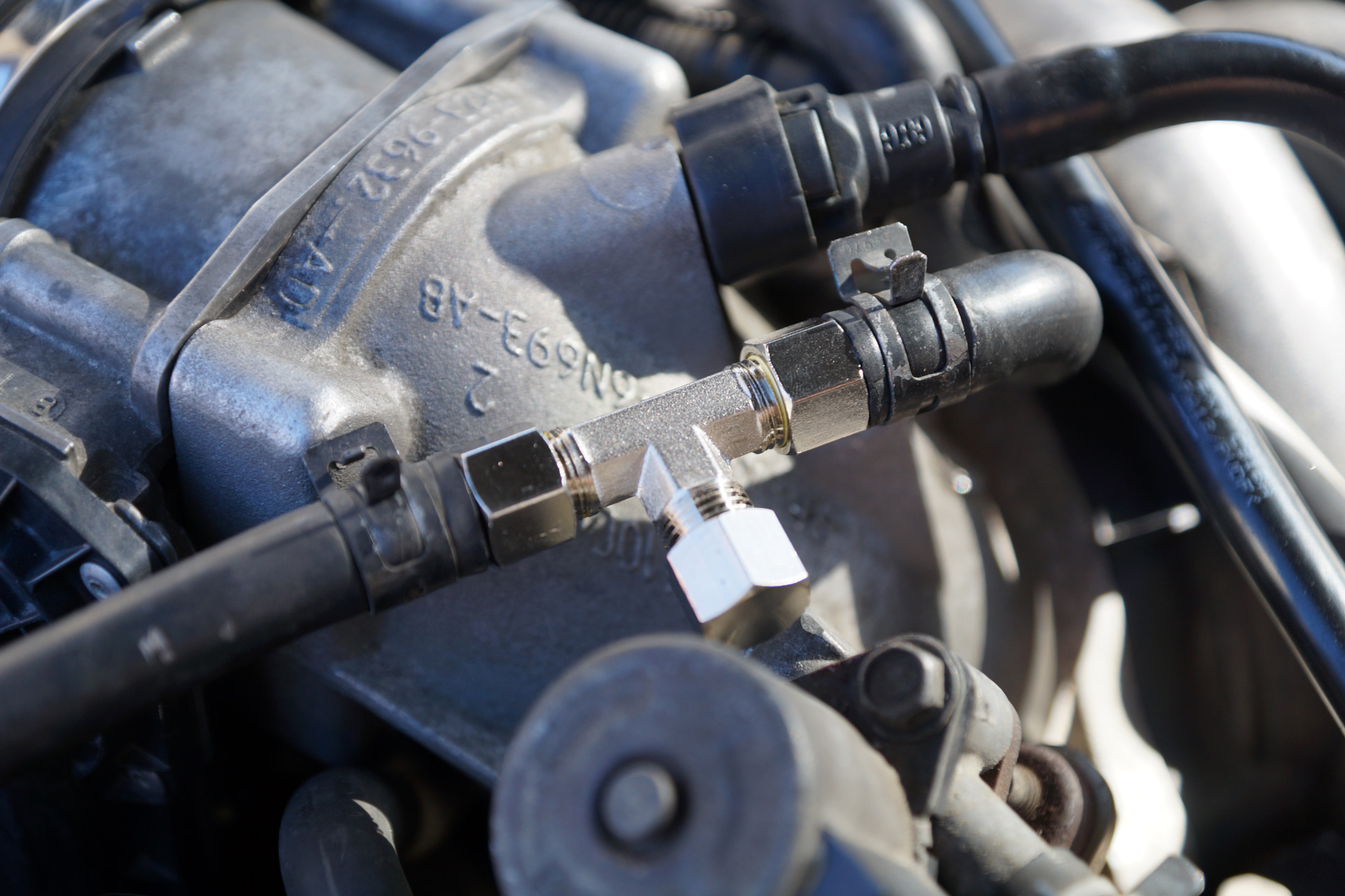 LR027661 в стиле конструктивизм. — Land Rover Range Rover Sport (1G), 4 ...