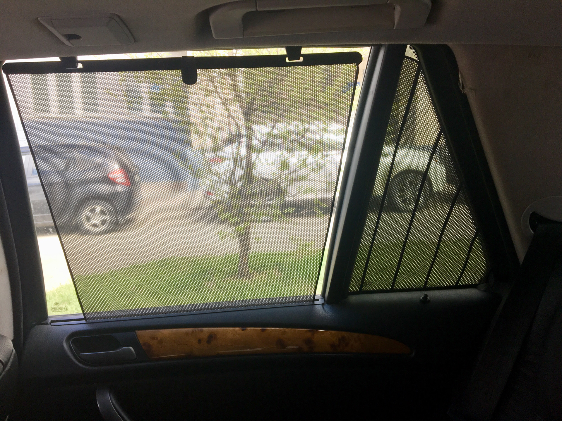 Крючки шторок, наконечники катушек, патрубок радиатора — BMW X5 (E53 ...