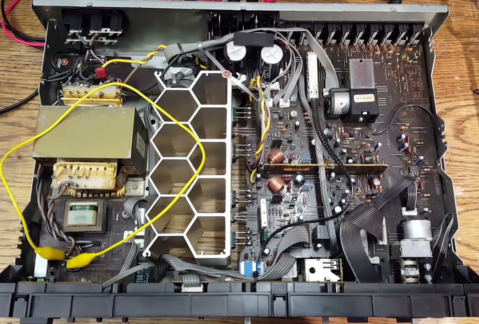 Pioneer 1991 — 1998: A-701, A-702, A-503, A-604R, A-705R. — DRIVE2