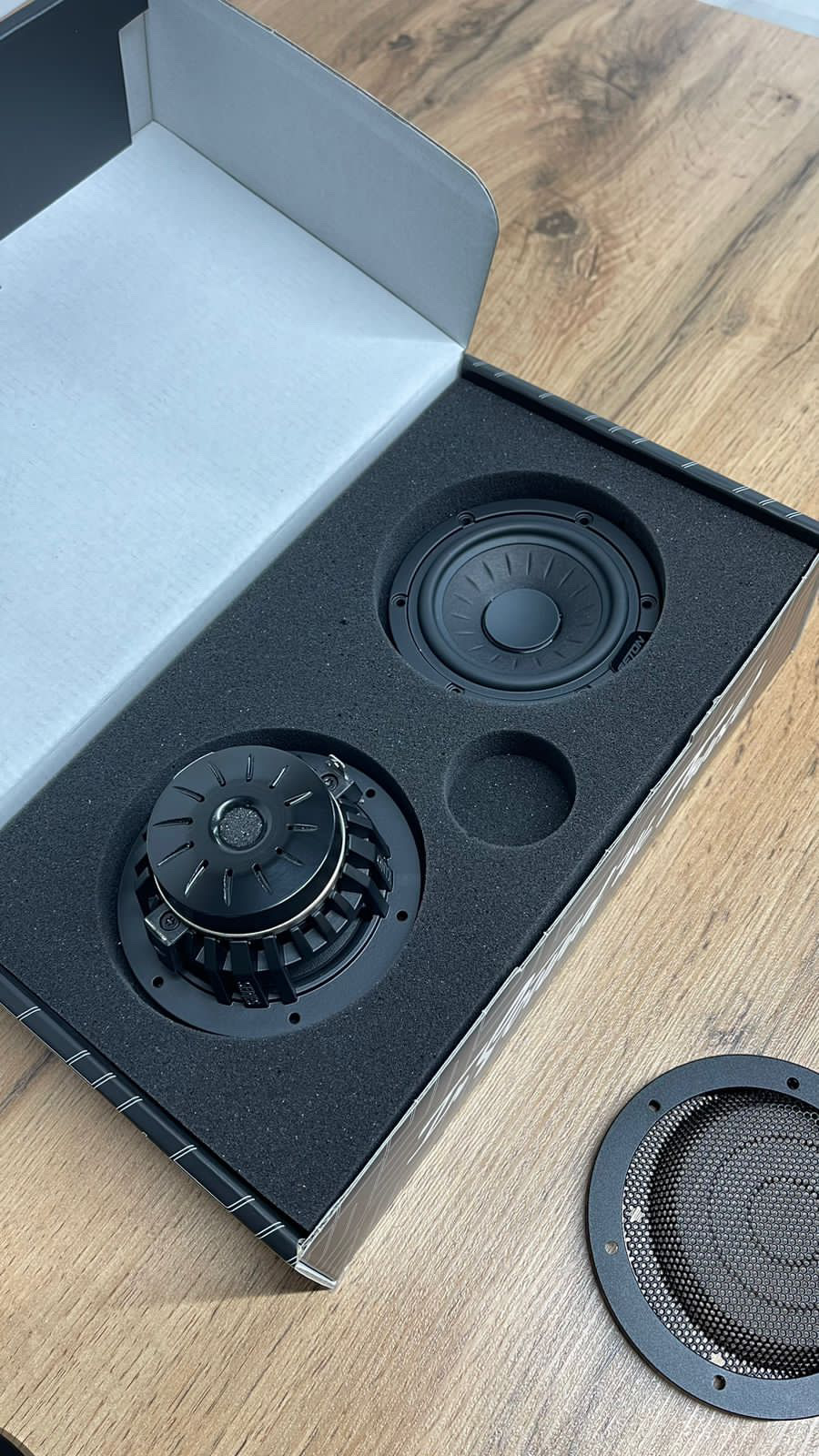 Eton onyx 80 — Volkswagen Golf Plus, 1,6 л, 2011 года | автозвук | DRIVE2