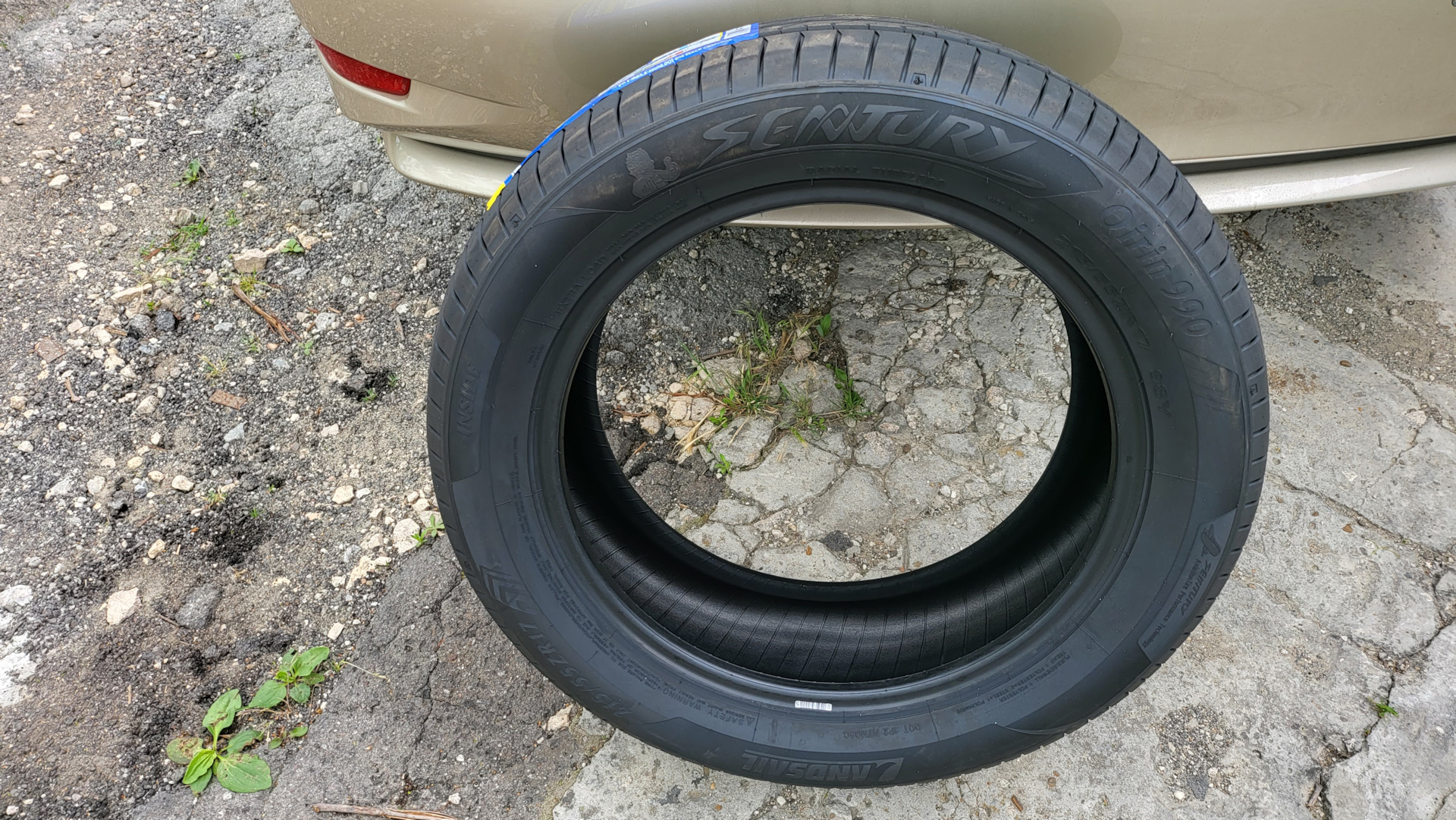 23. Шины SENTURY LANDSAIL QIRIN 990 215/55ZR17 98Y — Lexus ES 300h, 2,5 л, 2014 года | шины | DRIVE2