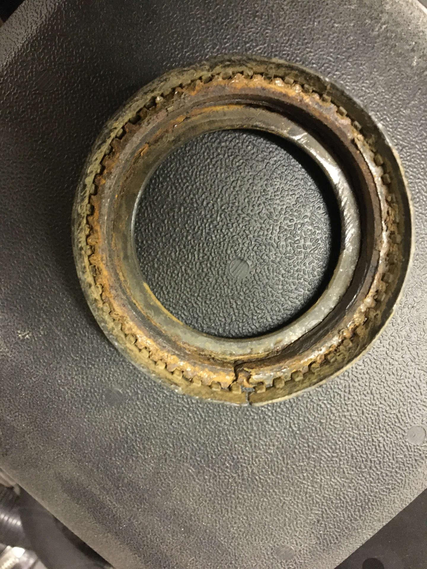 15. ABS сбоит (решено) — Volvo XC90 (1G), 2,4 л, 2012 года | поломка ...