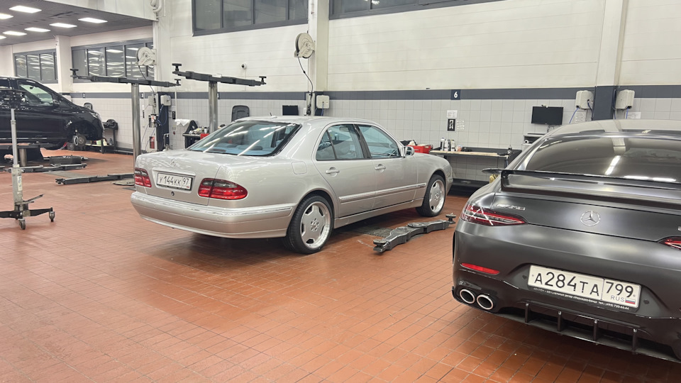 Monoblock 2 R18 — Mercedes-Benz E-Class (W210), 4,3 л, 2000 года ...