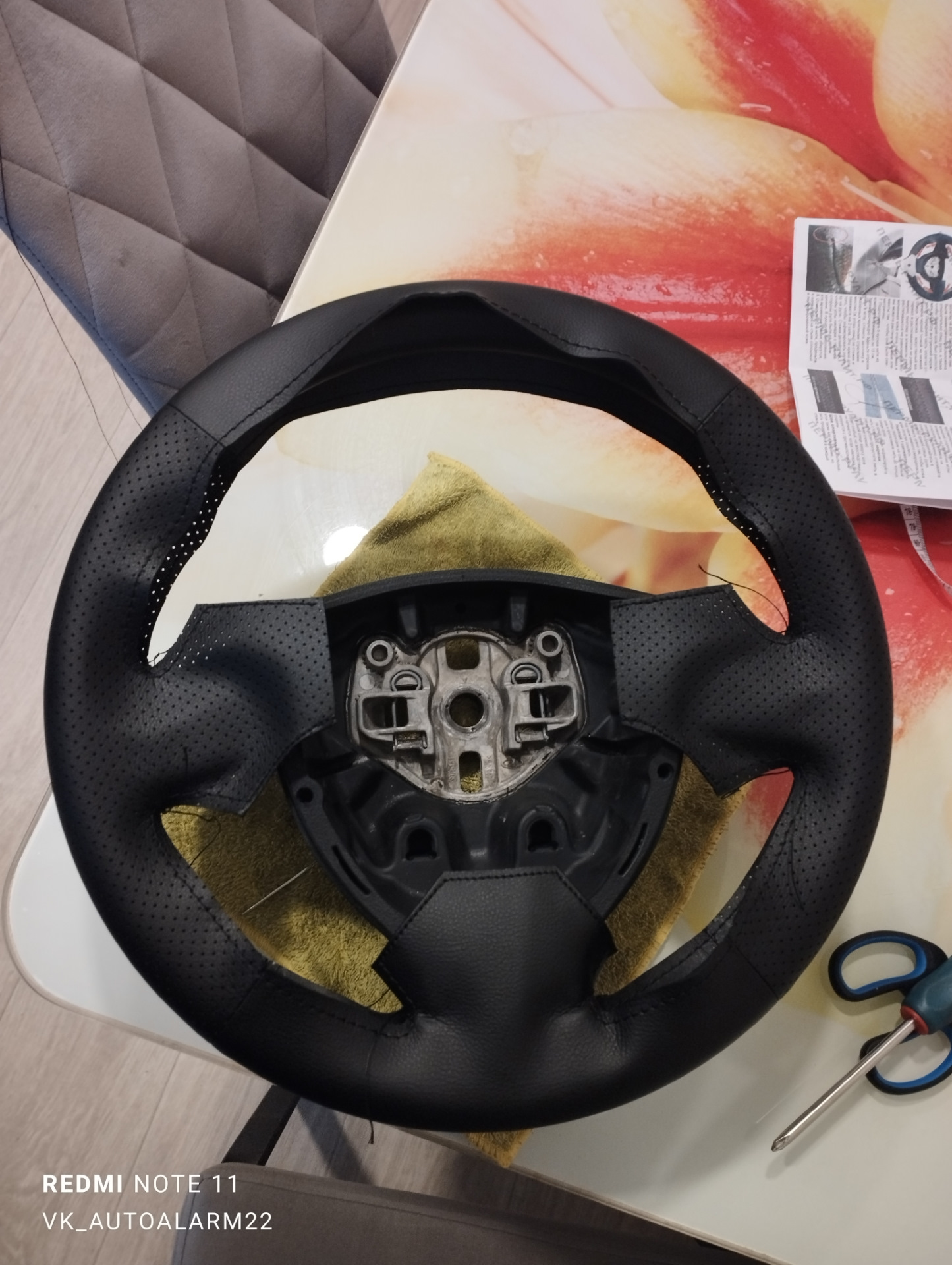 Оплетка руля — Lada Гранта (2G) FL, 1,6 л, 2021 года | стайлинг | DRIVE2