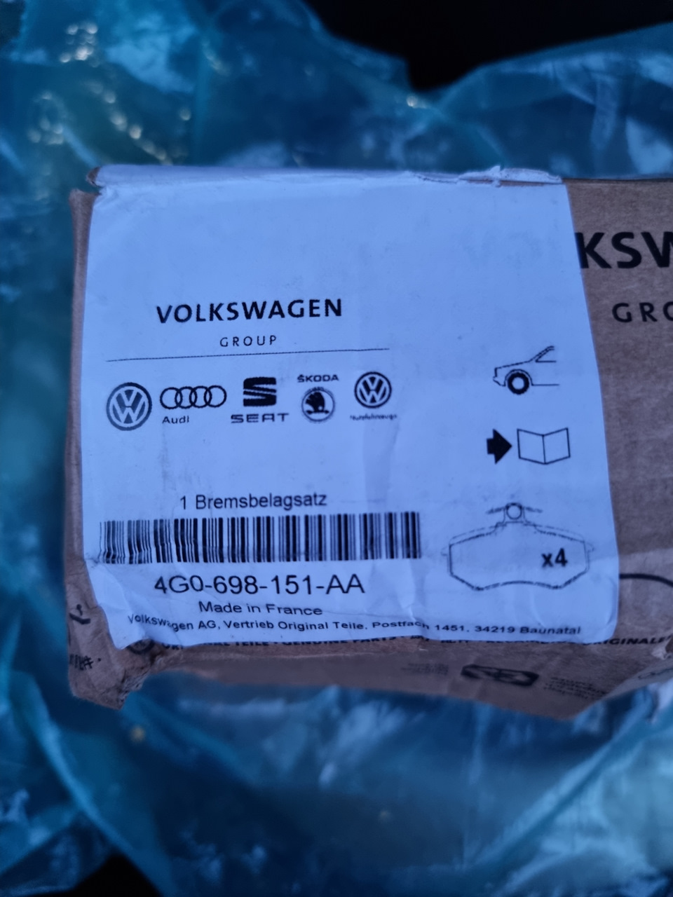 4G0698151AA Комплект тормозных колодок. Передняя ось VAG | Запчасти на ...