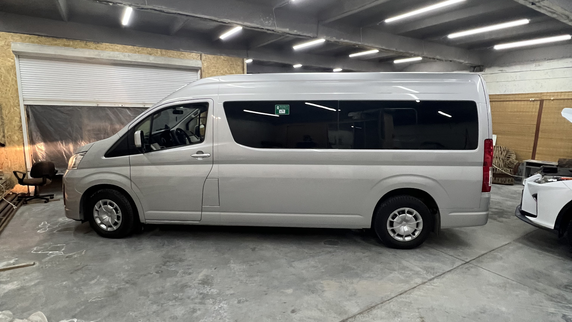 Toyota HiAce (H300) 2.8 дизельный 2020 | Sid575 на DRIVE2