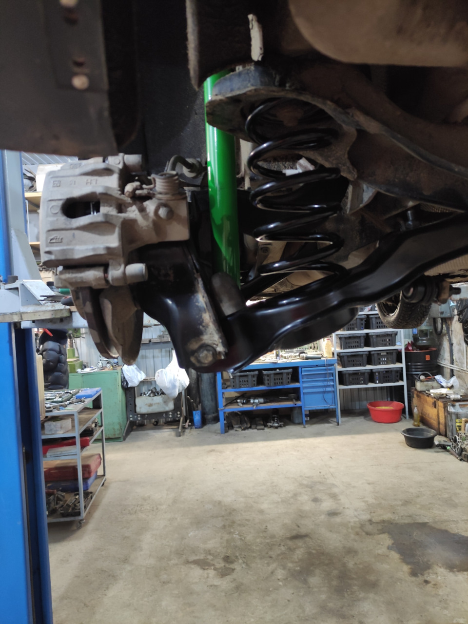 Большое ТО. Ремонт задней подвески — Ford C-Max I, 2 л, 2005 года ...