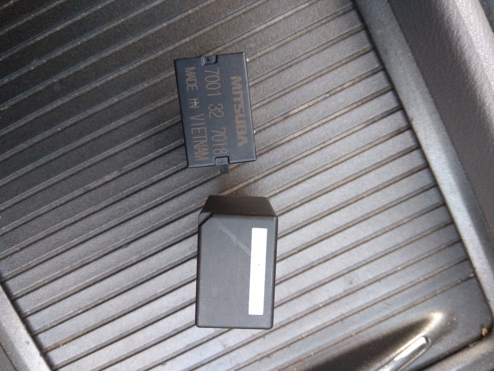 Замена реле кондиционера, или кусочек Форда мне в Хонду)) — Honda Civic ...